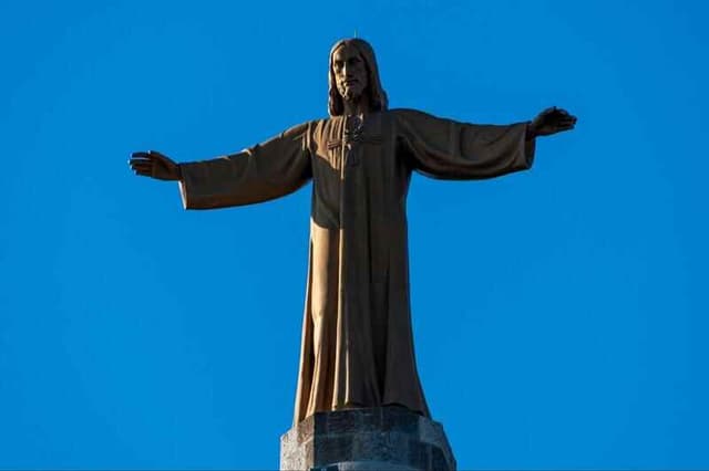 How tall was Jesus? What the Bible and History Say